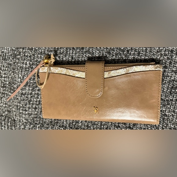 HOBO | Bags | Hobo Max Continental Wallet New Without Tag | Poshmark
